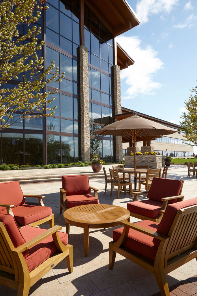 Uline_HQ_lounges - KABA